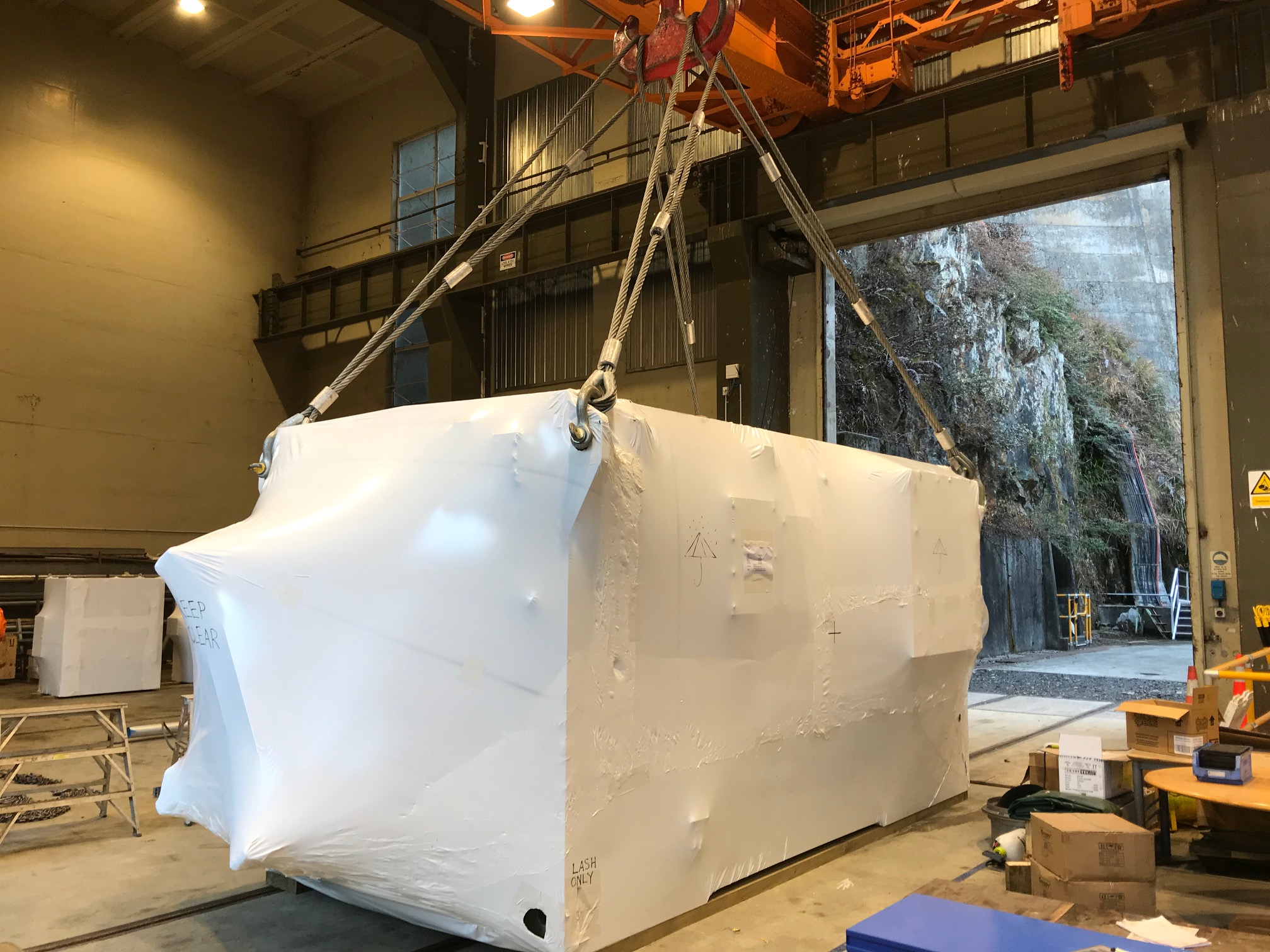 Freight Traders exports 60 tonne generator to Europe from hydro station